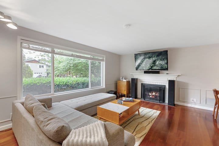 Quiet 4b3b Family-friendly Home - Bellevue, WA