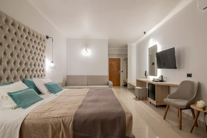 Deluxe Double Twin Room With Inland View - Zakynthos