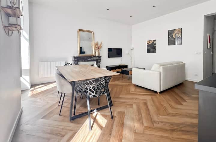 Hypercentre De Pau - Charme & Confort Pour 6 - Pau