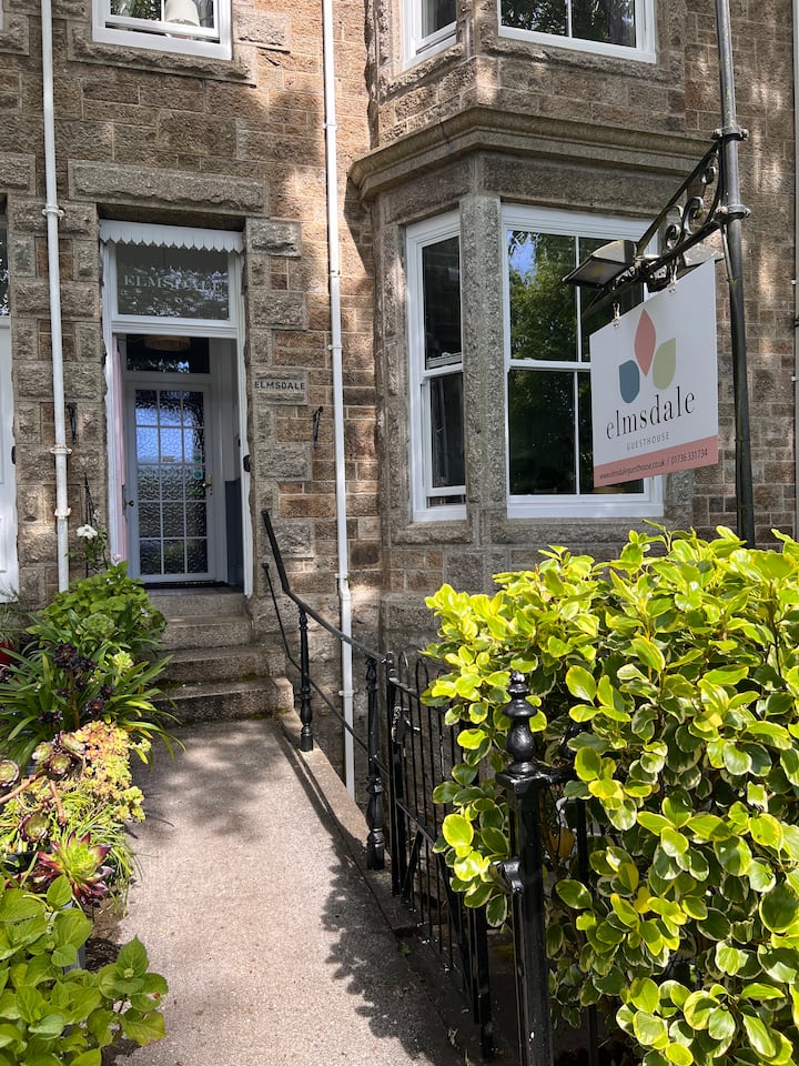 Cosy Guest House, Double Room - Penzance