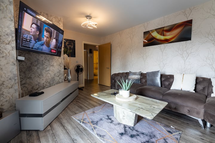 Five Xtar Rated Apartment - Manchester