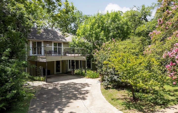 Peaceful Spacious Next To Ut, Moody And Hospitals - Austin, TX