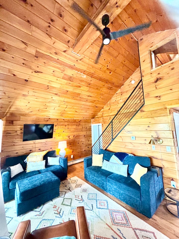 Cozy Lakefront Cabin With New Dock + Fire Pit - Chautauqua Lake, NY