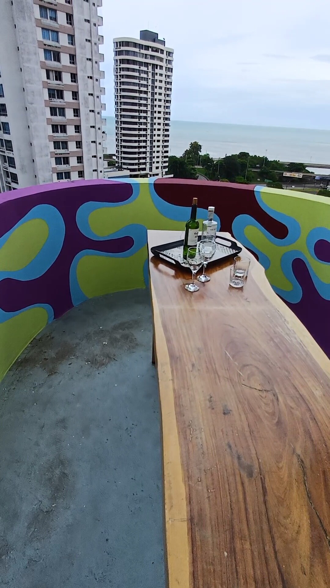 Chumba kinachoelekea Baharini na Ghorofa ya 10 ya Pent House - Airbnb