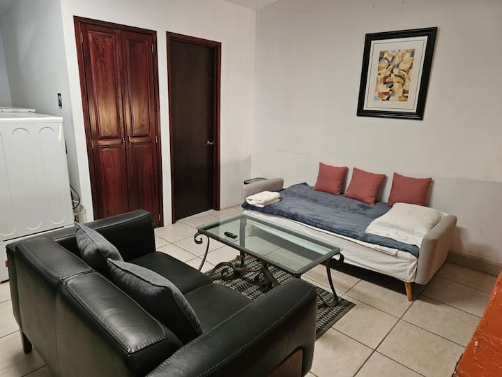 Cómodo Apartamento De Una Habitación A/c - Ajijic