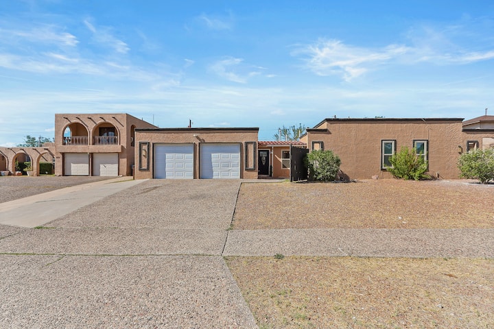 Happyholiday$'cozy Westside Home" Off I-10-pet Lov - El Paso, TX