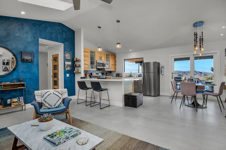 Desert Café, Joshua Tree - Joshua Tree, CA