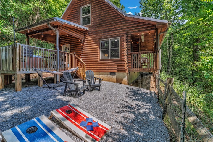 Sale • Secluded Cabin • Hot Tub • Dogs Ok • Yard - Asheville, NC