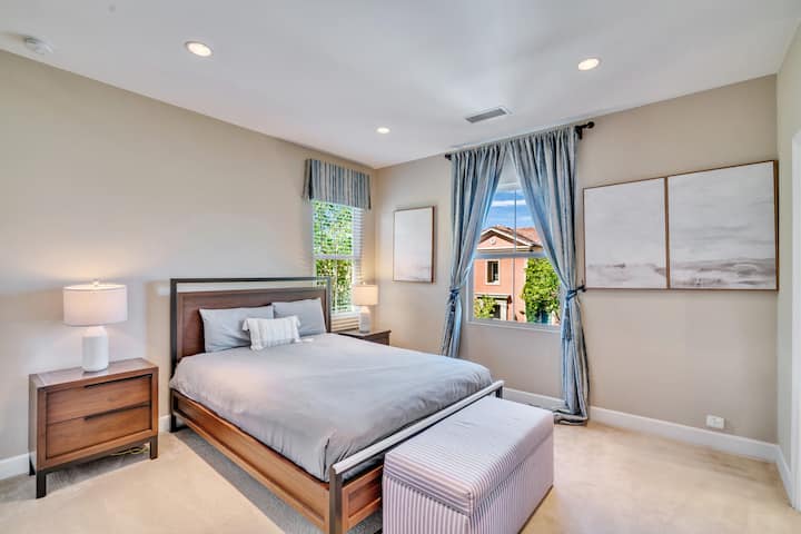 Thornapple Manor M#6964 - Irvine, CA