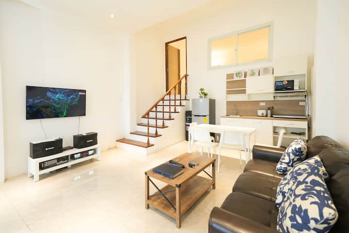 Frontera Prive Luxe Villa - Tagaytay