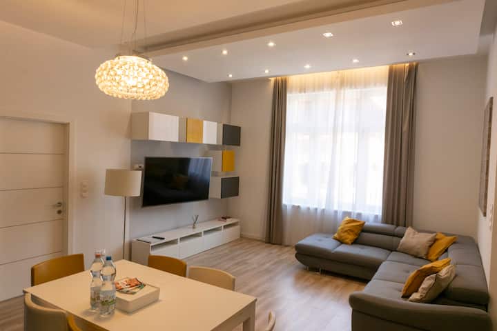 Jobelhome Budapest - 3br Apartment - Budapest