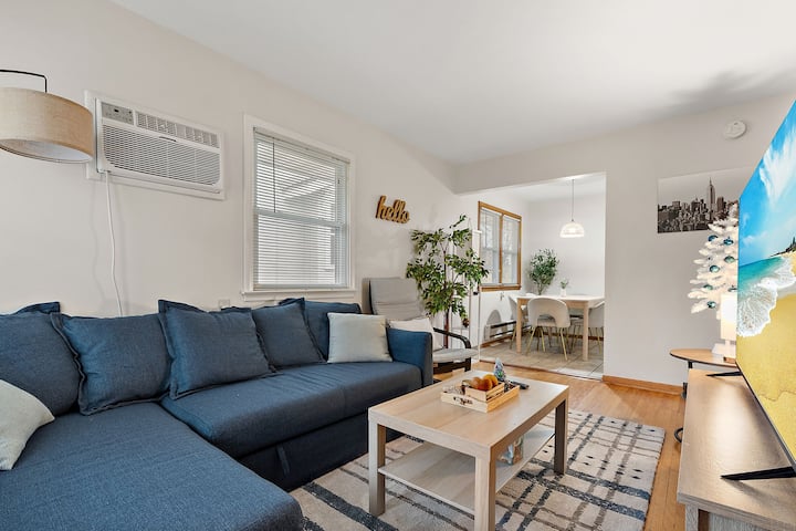 Cozy 3br/2ba Home In Perfect Twin Cities Location! - Minneapolis