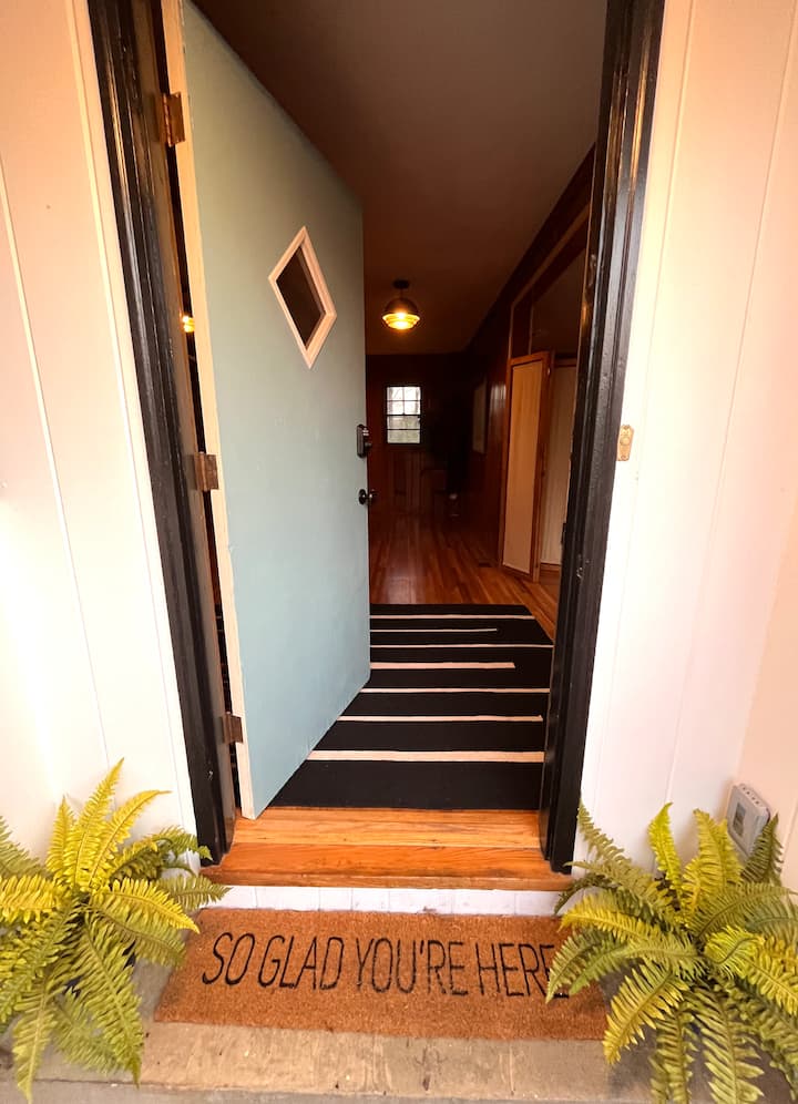 Mid Mod Greenway Oasis W/new Updated Patio! - Brevard, NC