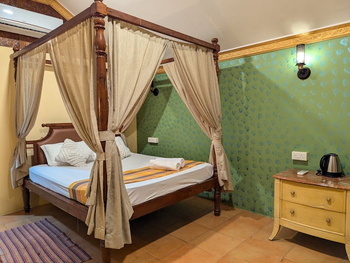 Cottage Near The Beach, - Goa