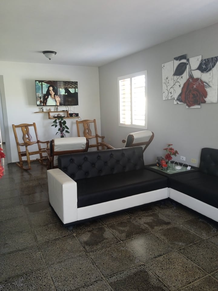 Villa Flavio Y Yuvi - Vinales