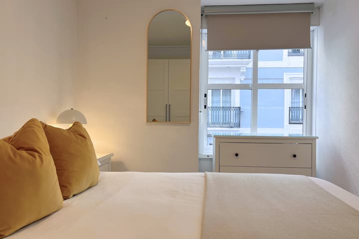 Luxury Apartment In Valencia’s Vibrant City Center - Valencia