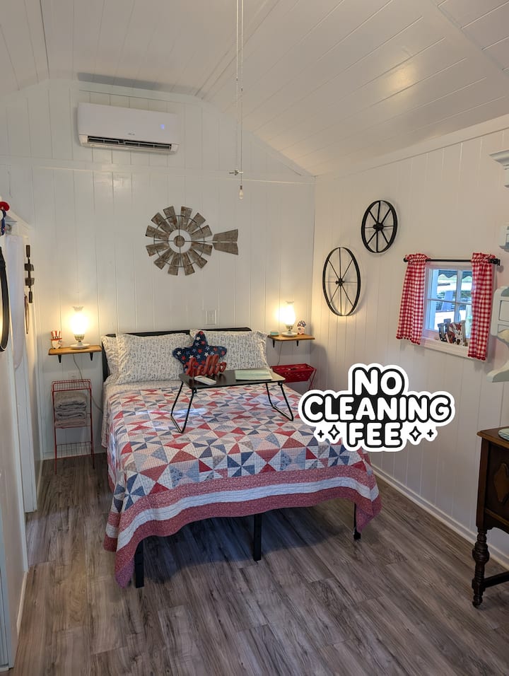 Tiny House In The Country - South Carolina