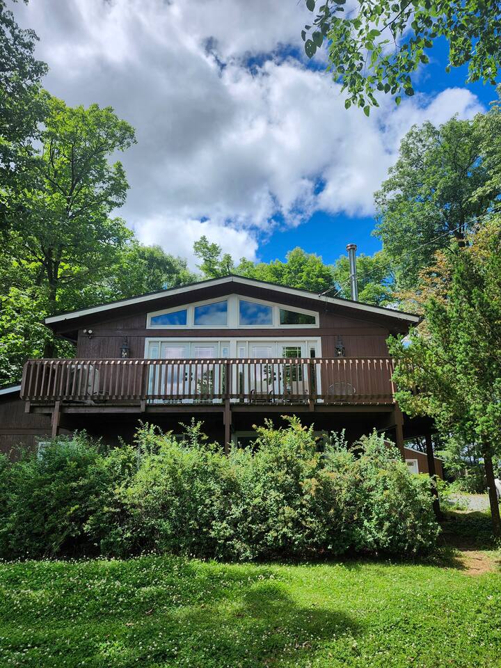 Honeyhomb Retreat, Close To Stadium/campus/woods - State College, PA