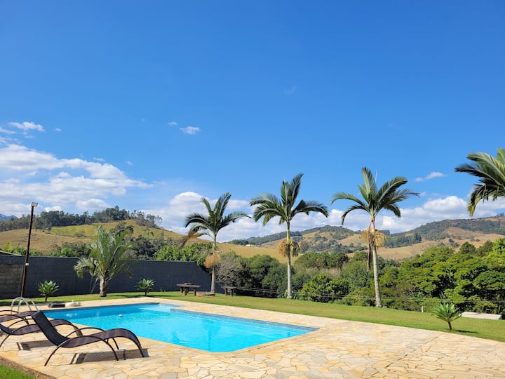 Casa De Campo Com Vista Incrível 
Vóemília - Socorro