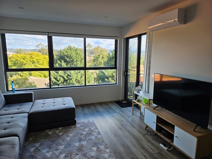 Blue Mountain Sunset Views - Kingswood