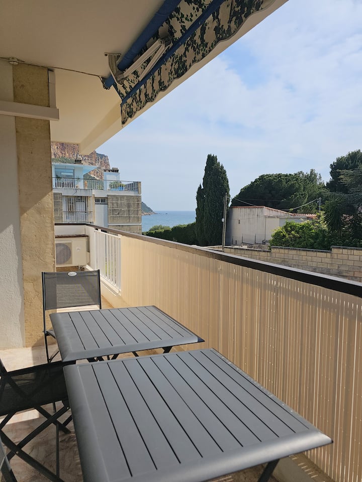 T3 Avec Piscine, Parking, Plage Et Village à Pieds - Cassis