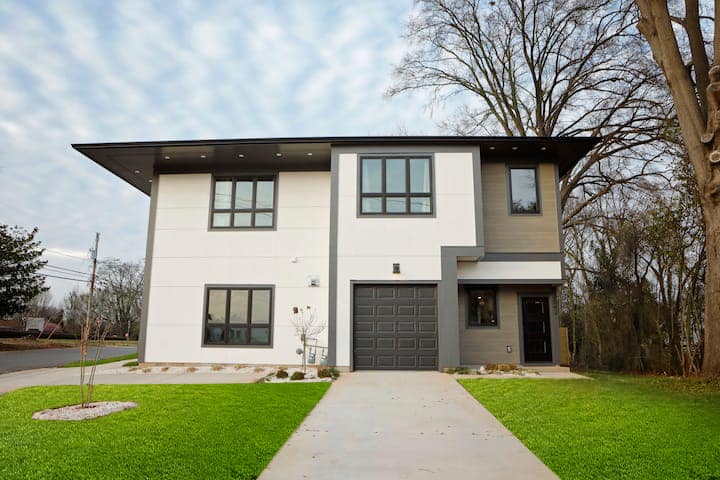 New Build Modern Home 2400 Sq Ft! Great Location! - Charlotte, NC