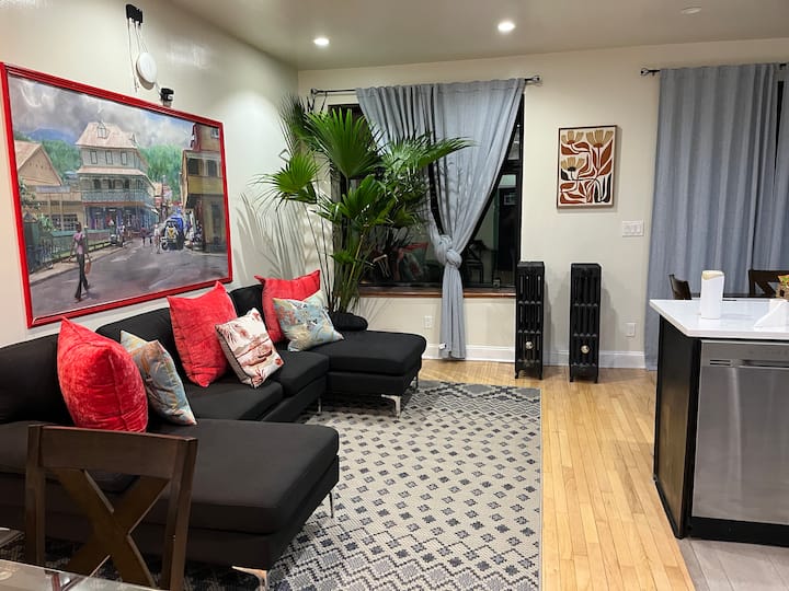 The Urban Retreat - Queens, NY