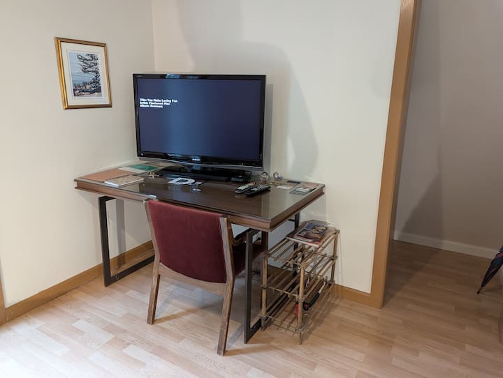Rural Estate Coach House Apartment - Orangeville