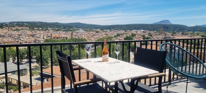 Aix Rooftop T2 - 5* Vue Panoramique + Parking Free - Aix-en-Provence