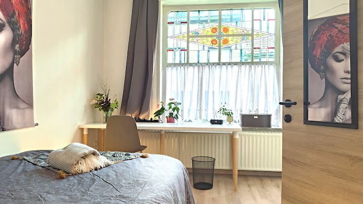 Chambre, Sdd, Coloc. De 2 Personnes Uniquement! - Charleroi