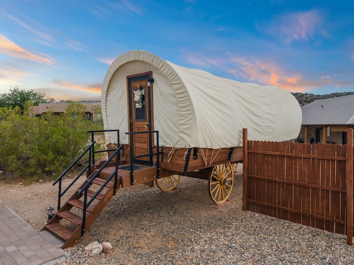 Rustic Wagon Getaway | Hot Tub/stargazing/views - Camp Verde, AZ