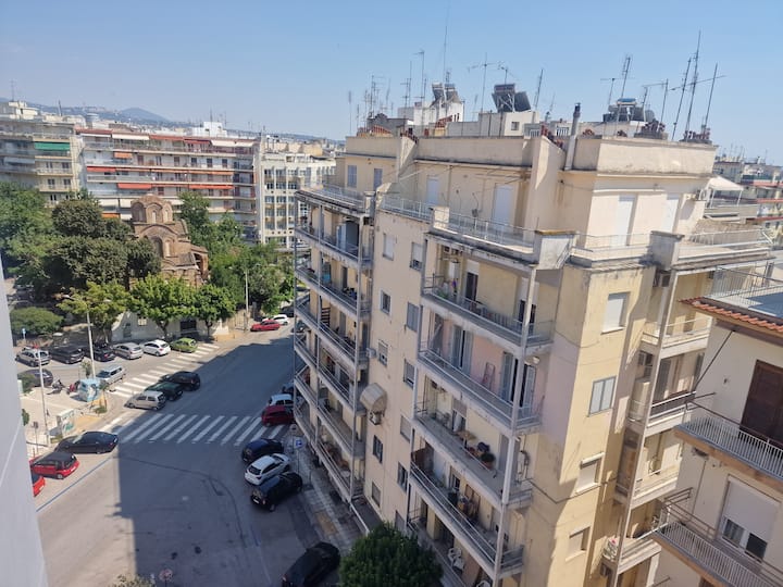 Καμάρα Ρετιρέ 8ος 441 - Thessaloníki