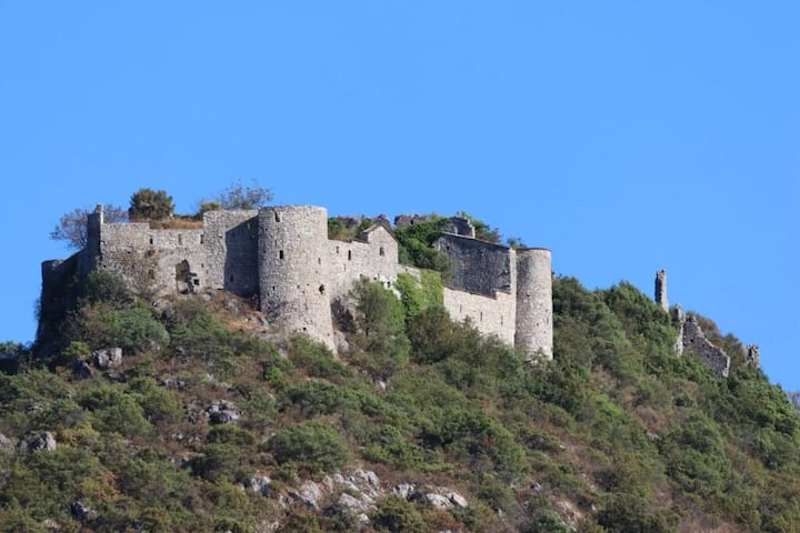 Bas De Villa Au Calme Et Le Charme A 20 Km Nice - Carros
