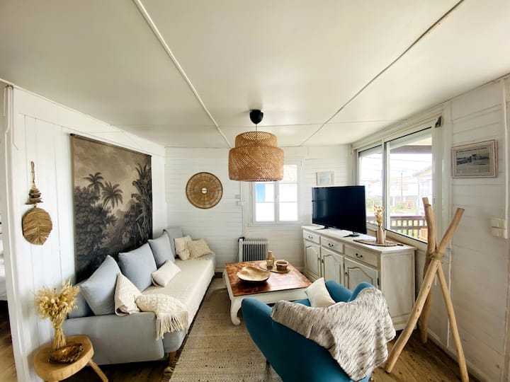 Chalet De Plage, Authentique ! - Gruissan