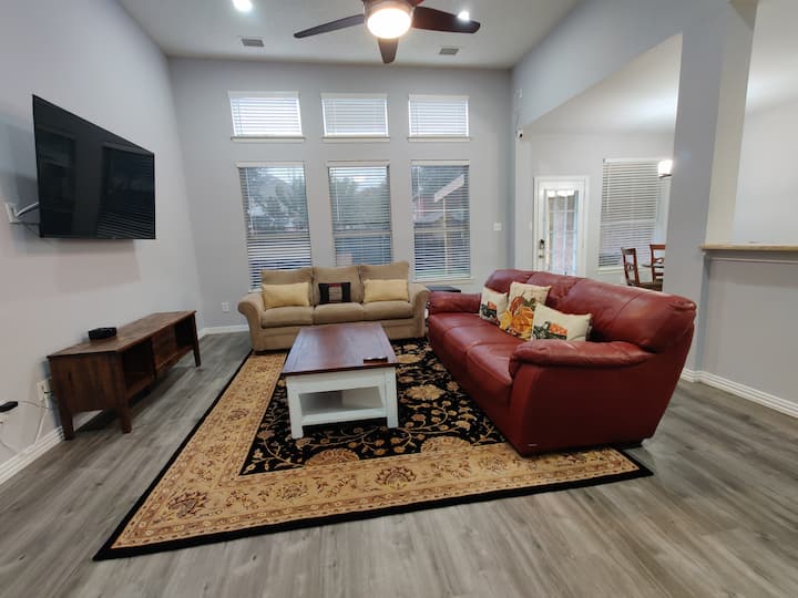 A Room #2+shared Bathroom +Access All Common Areas - Nebraska