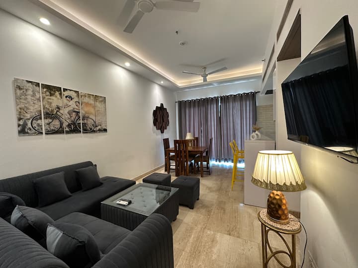 Wow! Riverfront Luxurious 2br Apartment - Noida