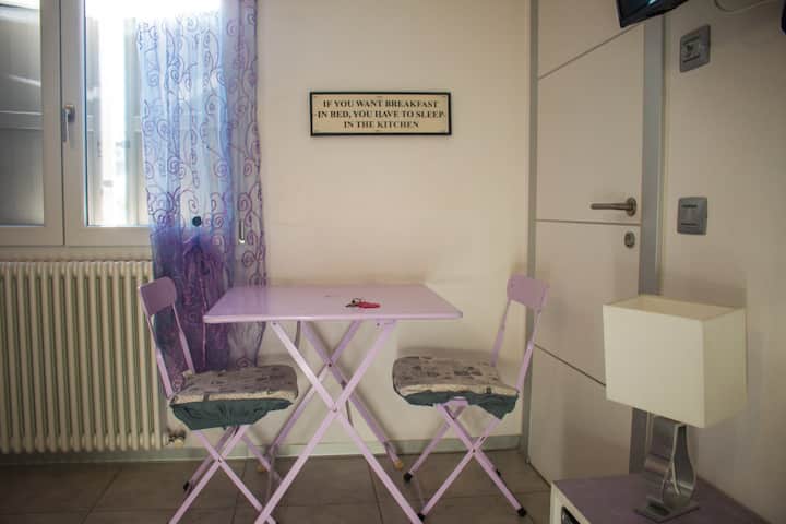 Family Room Con Cucina Giardino Di Rebecca Ferrara - Ferrara