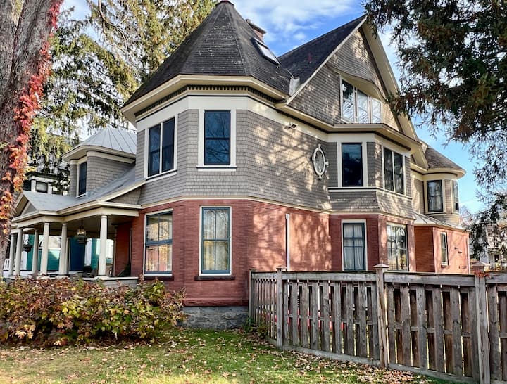 Downtown Saratoga Springs 1br Apt - Saratoga Springs, NY