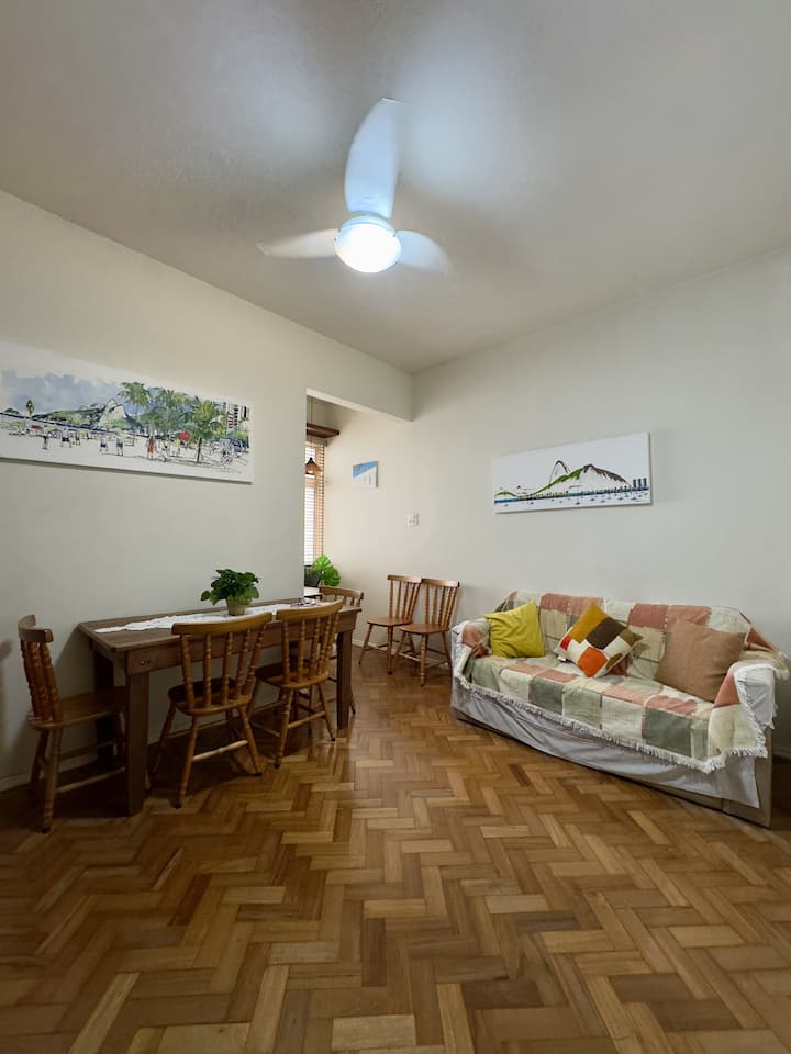 Copacabana 2br Apartment – Near The Beach - Rio de Janeiro