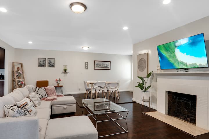 Alhambra 3b3b Sleeps 8 By Atlantic Times Square - Arcadia