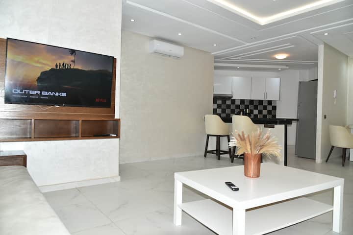 Spotless 3br In Center Ville | Netflix & Parking - Kénitra