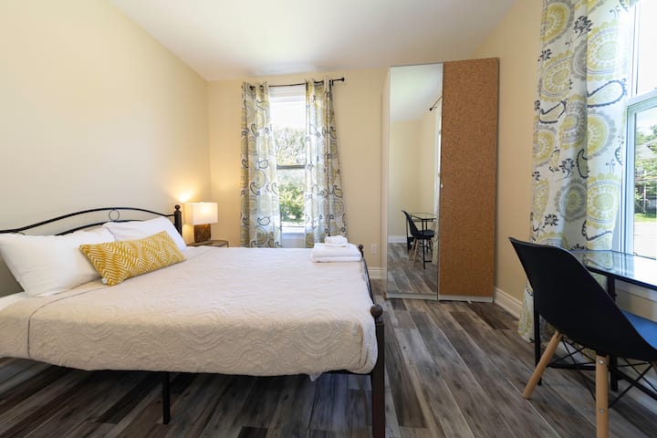 Convenient Location 3br Central Niagara - St. Catharines