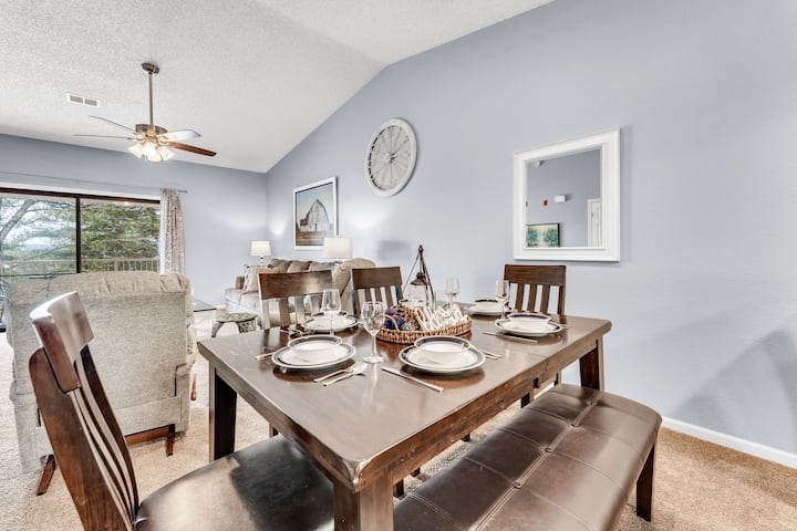 Indoor Pool, Immaculate, Hot Tub, 3 Min To Strip! - Branson, MO