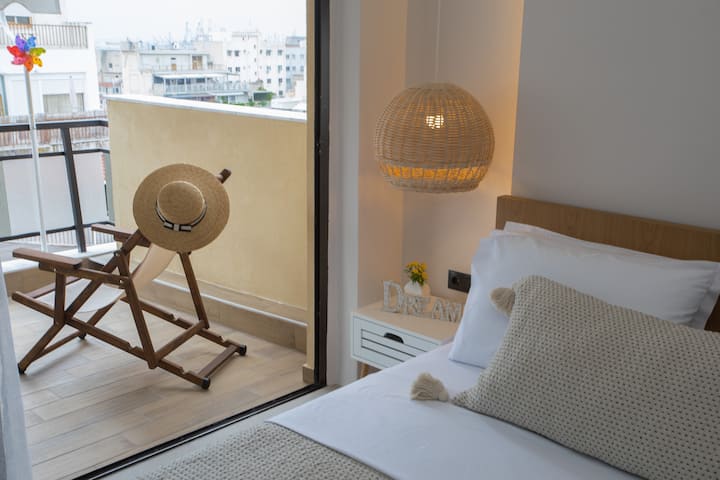 Cozzzy. Exclusive Apartment. - Thessaloniki