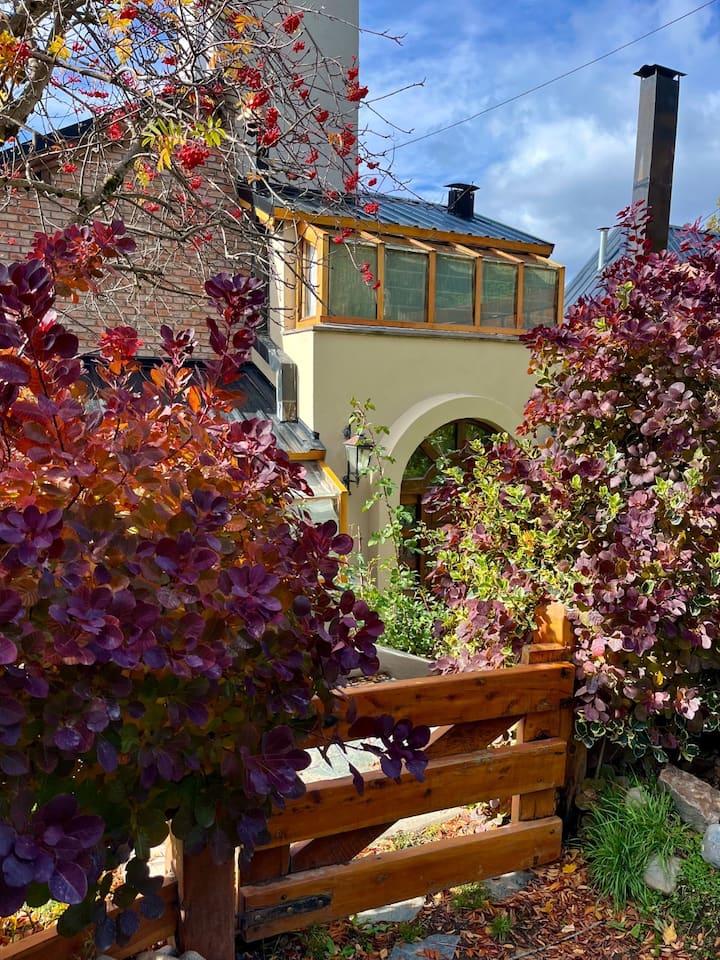 Casa Suiza, Vista Panorámica Al Lago Y Ciudad ! - San Carlos de Bariloche