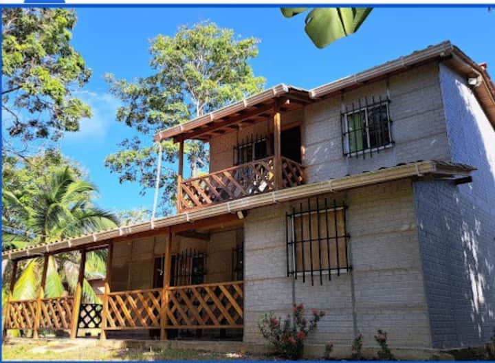 Cangrejo Azul Cabaña - Necoclí