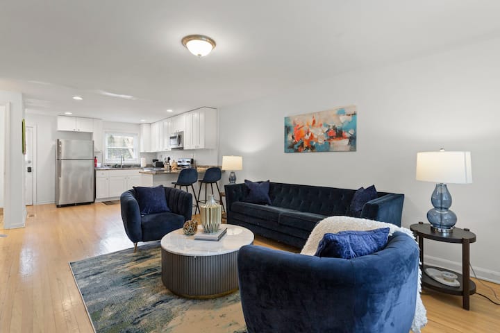 Lux Commons 1005 1/2 - Kansas City