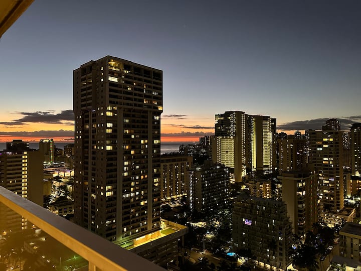 29fl Unique Ocean Style Studio In Waikiki - Honolulu, HI