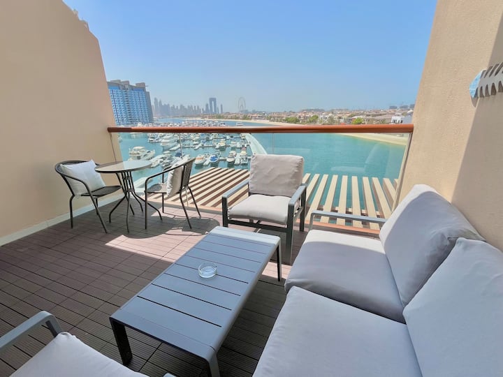 Palm Studio Deal | Stay 5 Pay 4 | Pool & Gym 316 - Dubai