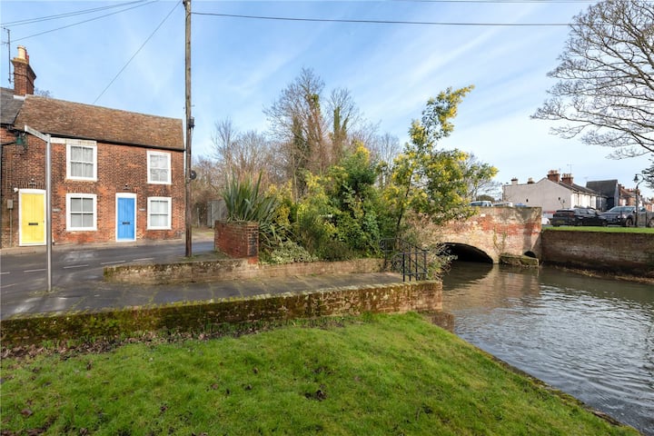 Nightingale Cottage - In The Heart Of The Old City - Canterbury